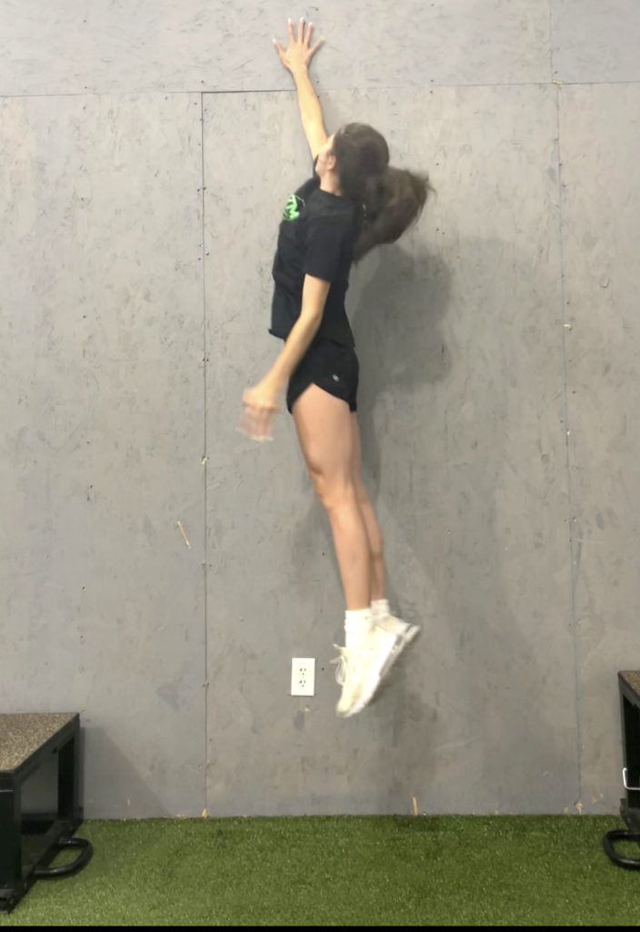 3 Methods to Track the Vertical Jump | Junior Volleyball Association