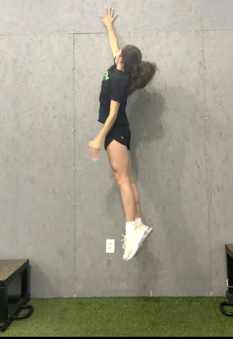 3 Methods to Track the Vertical Jump | Junior Volleyball Association